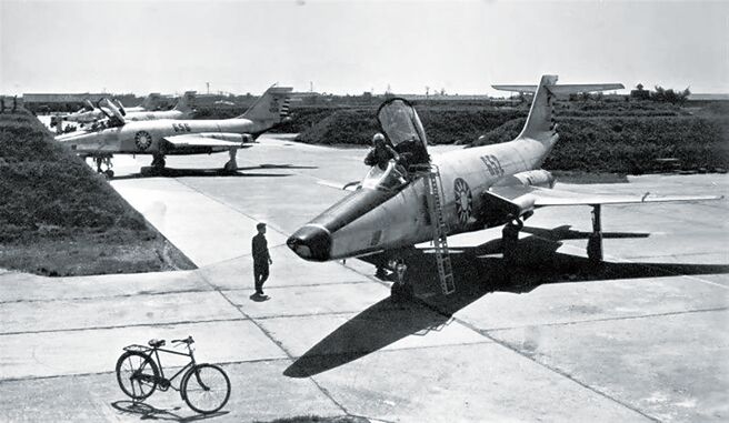 RF-101 空軍首款超音速偵察機 - 話題觀察 - 旺報