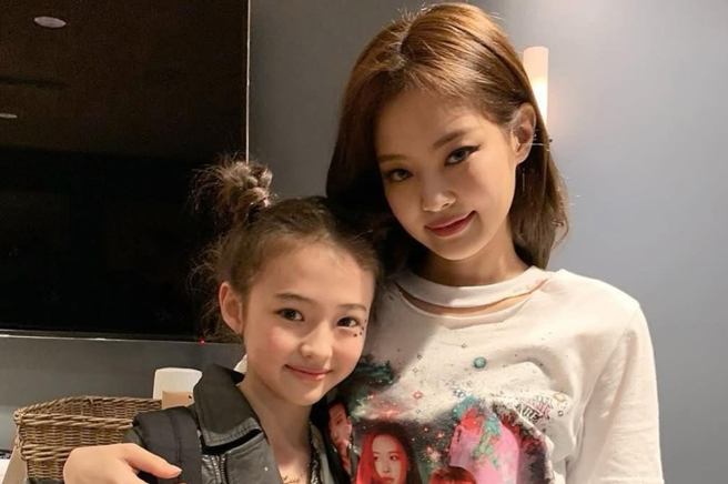 16歲混血「小Jennie」暴風成長！逆天美腿神顏電暈全網 - 娛樂 - 中時新聞網