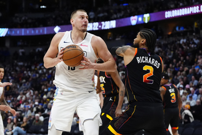 NBA》約基奇史詩級大三元創紀錄！ 杜蘭特驚嘆：「他是史上最偉大球員之一」 - 體育 - 中時新聞網