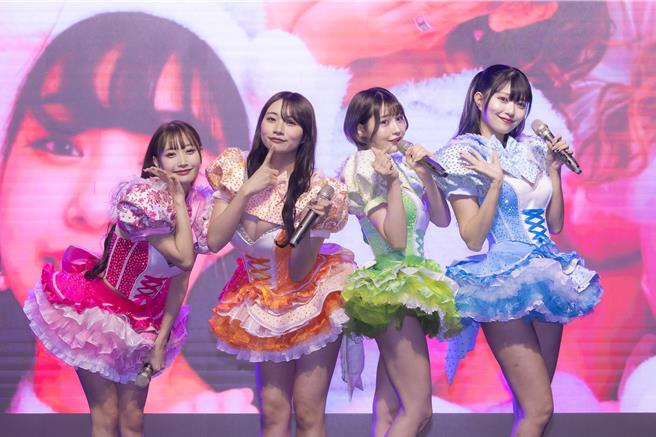 六本木舞孃團63 ANGEL首來台演出 她「鼻子撞斷」意外成絕美側臉 - 娛樂 - 中時