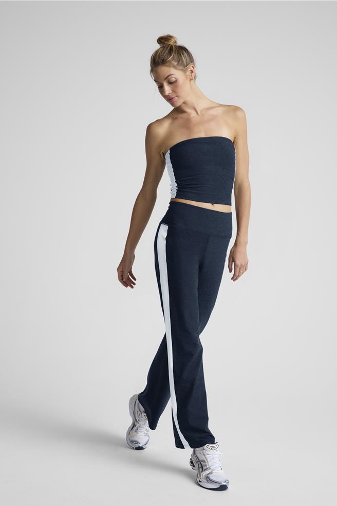 ASPORT微風廣場新店亮相 韓星愛牌齊入列 人氣背心滿額送 - 生活 - 中時