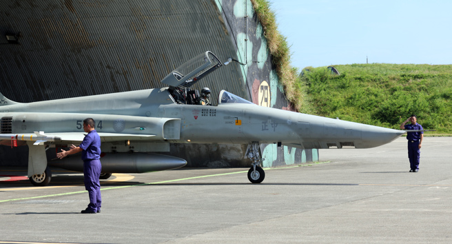 快評》40餘架F-5戰機別淪廢五金 空軍應再創老虎第二春 - 軍事 - 中時新聞網