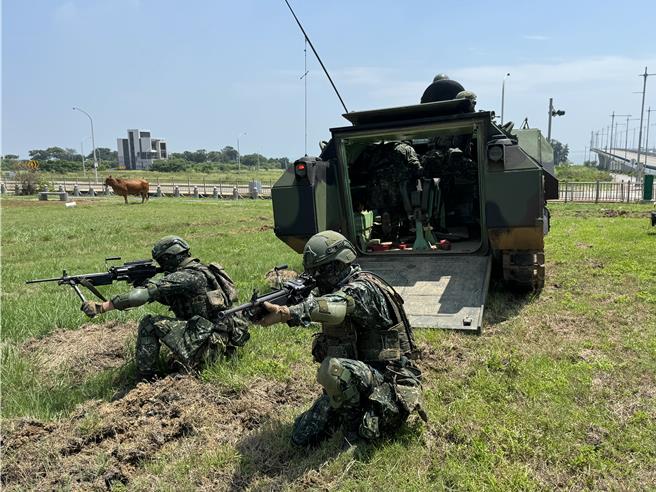 金防部「縱深陣地逐次抵抗」 刺針飛彈亮相守護空防安全 - 軍事 - 中時