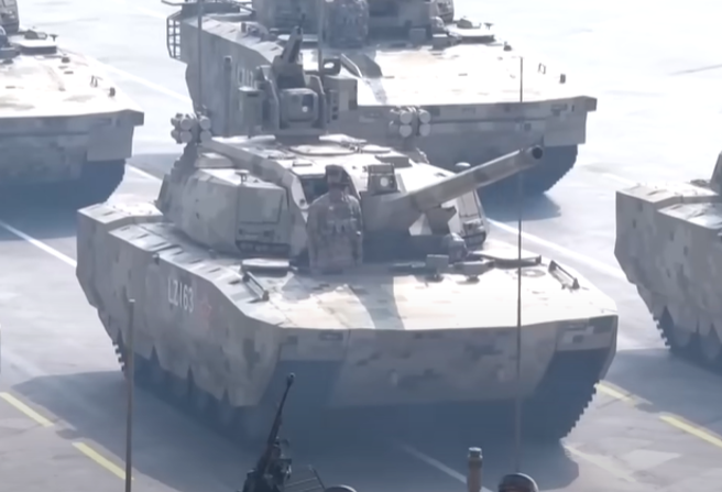 93阅兵》共军99B、100坦克亮相！专家大揭密 - 新闻 - 中时新闻网