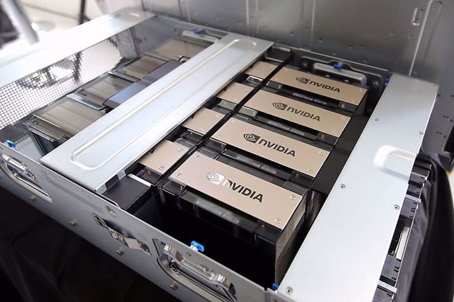 GB300全改用它！接棒PCB「这产业」成新刚需 投顾点名3台厂吃补 - 财经 - 中时新闻网