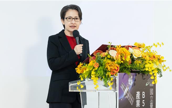 出席B5G通訊培育基地 蕭美琴期許打造太空科技國家隊 - 政治 - 中時