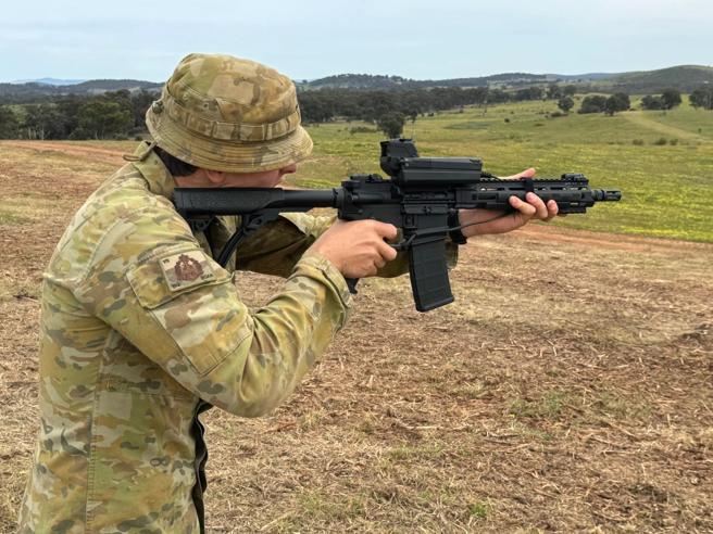 澳洲採購SMASH 2000L 提升反無人機能量 - 軍事 - 中時新聞網